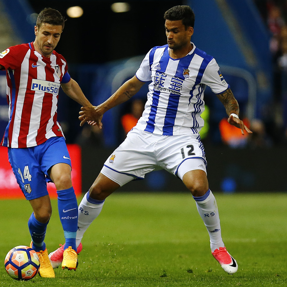 Gabi, tenth player with more matches played wearing the red and white ...